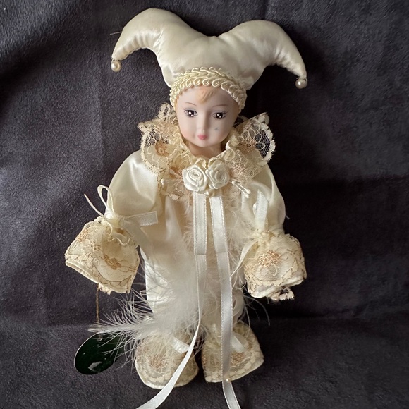 Paradies | Art | Paradies Vintage Porcelain Jester Figurine | Poshmark